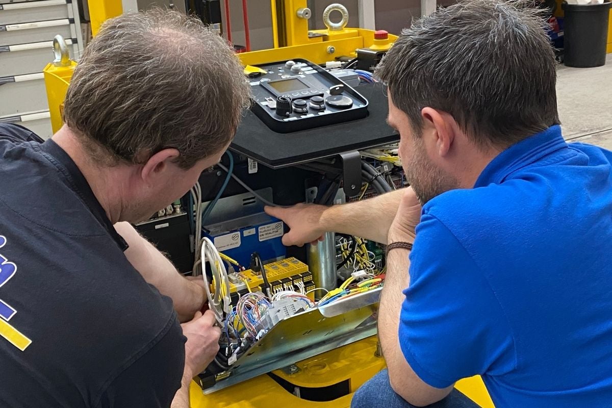 6 Questions To Ask Any AGV Supplier 6 Questions To Ask Any AGV Supplier